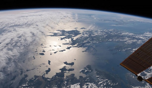 Η Ελλάδα από το διάστημα. – 🆂🅼🅰🆁🆃🅿🅷🅾🅽🅴🅶🆁🅴🅴🅲🅴